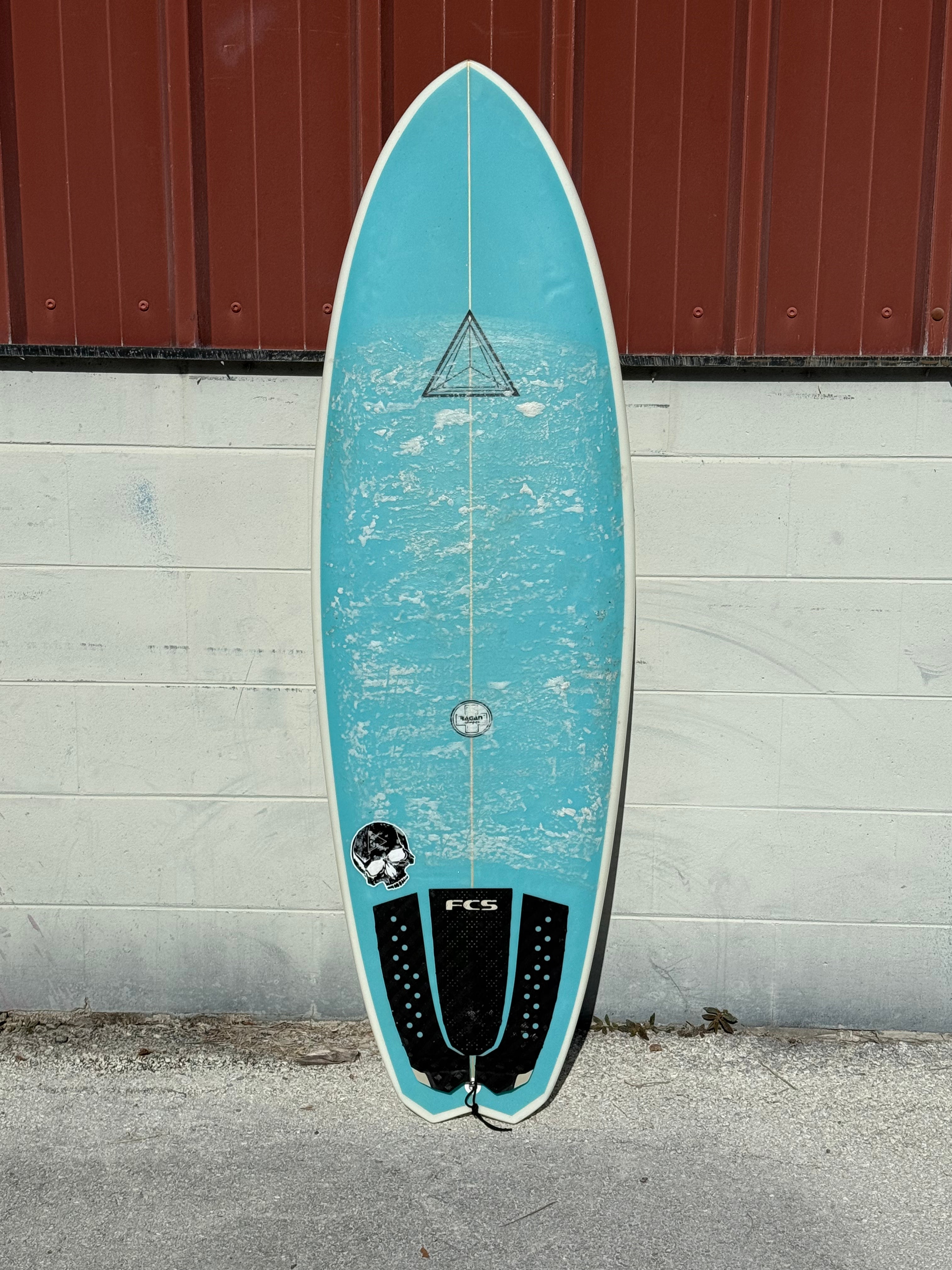 USED 5'6 SKIFF – QuietFlightSurfboards